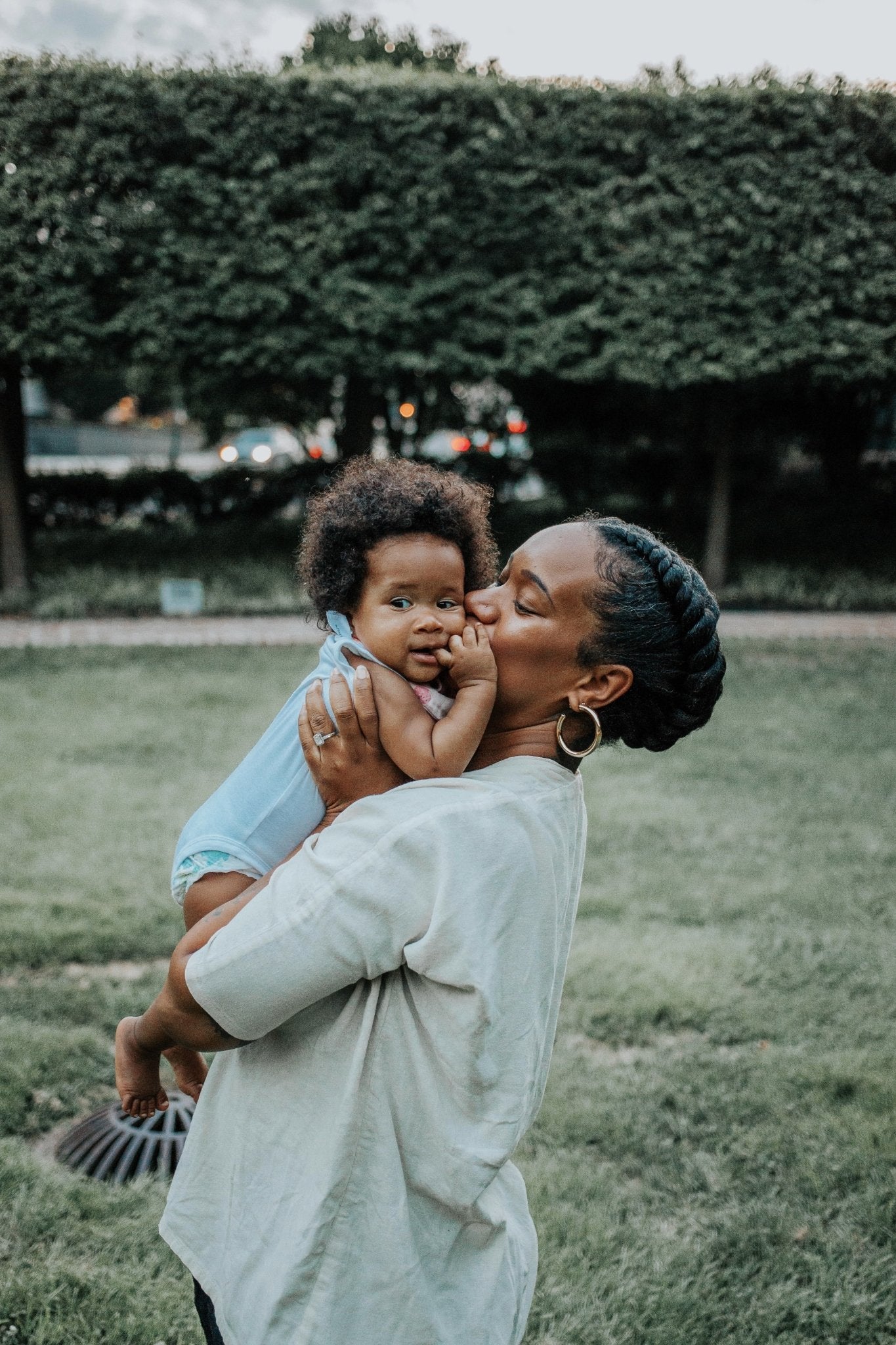 Meet The Mama: Author + Wellness Coach Alex Elle (+ Enter Our Giveaway ...